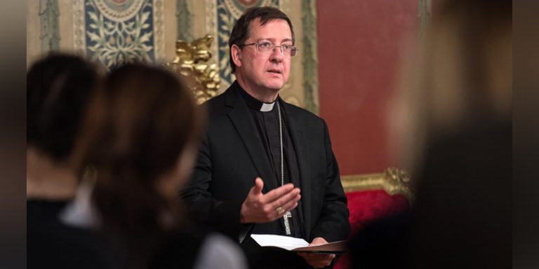 Archbishop urges MPs to reject reintroduced euthanasia bill - CathNews