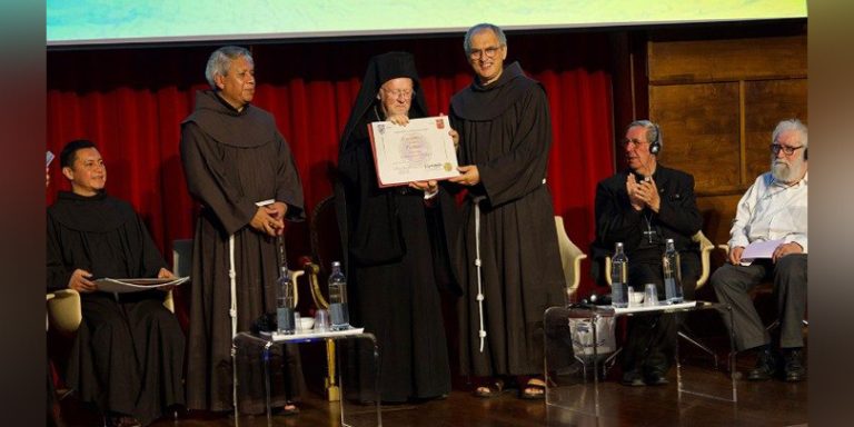 ‘Green Patriarch’ honoured for exceptional ecological leadership - CathNews