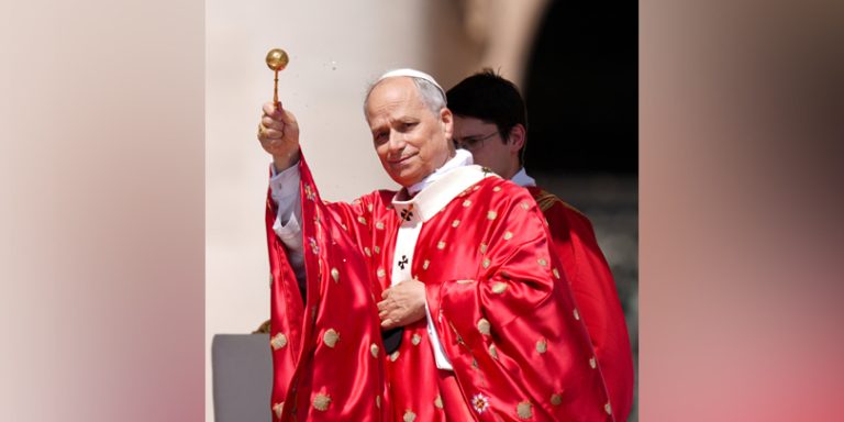 Holy spirit opens our lives to love: Pope - CathNews