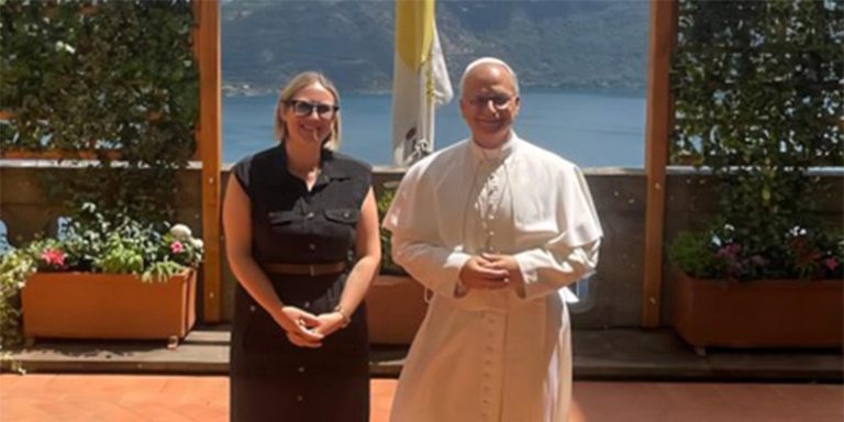 Pope interviewed ahead of new biography - CathNews