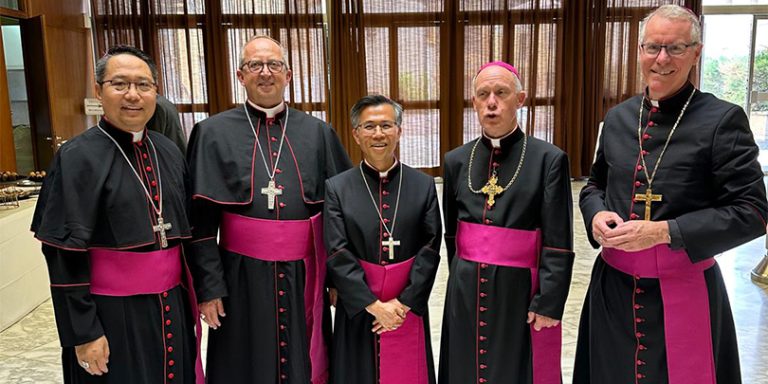 Australia’s new bishops attend formation course, meet Pope - CathNews