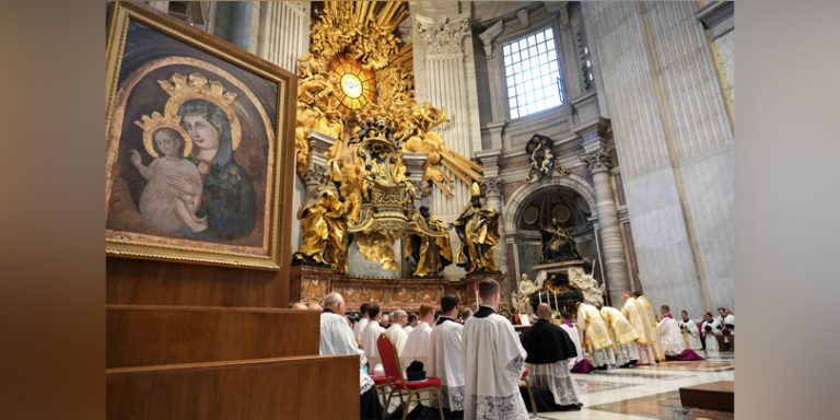 Traditional Latin Mass celebrated in St Peter’s Basilica - CathNews