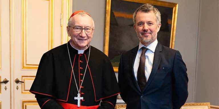 Cardinal Parolin meets Danish king amid Greenland tensions - CathNews
