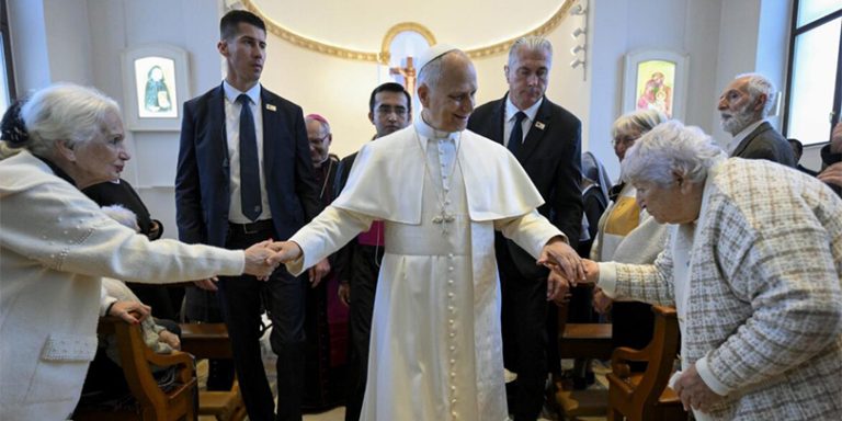 It is never too late to turn towards God: Pope - CathNews